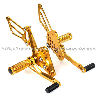 Gold Suzuki B King Motorcycle Rear Sets With Stress Resistance