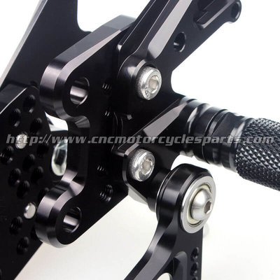 Adjustable Motorcycle Rear Sets CNC Aluminum Parts For Kawasaki