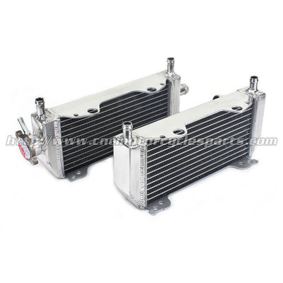 Aluminum Motorcycle Radiator , Heavy Duty Radiators For Engine Cooling System