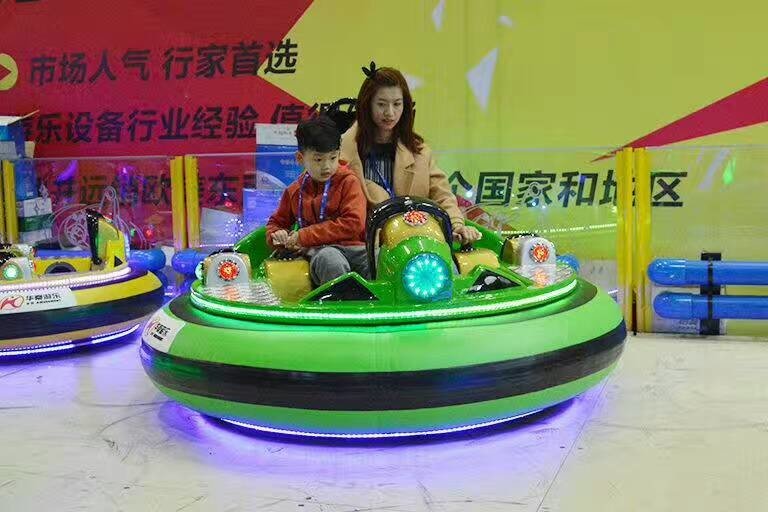 2018 popular indoor /outdoor UFO inflatable bumper car battery kids vintage bumper car for sale new