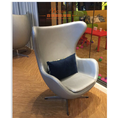 Standard Luxury Living Room Furniture Stainless Steel PU Leather Chair For Cafeteria