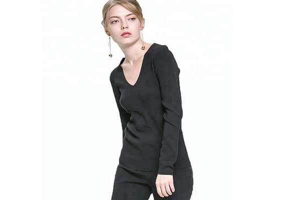 Thin Tight V Neck Pullover Sweater Women's , Woolen Sweater For Ladies Fine Workmanship