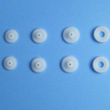 Hobbing Sotting Small Plastic Gear , Durable Nylon Pinion Gear For Toy / Robot