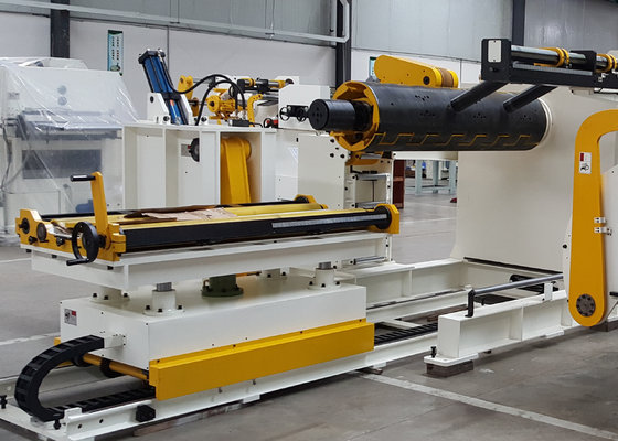 Feeding Step 9999.99mm NC Servo Feeder with Decoiler And Straightener For Punching Machine