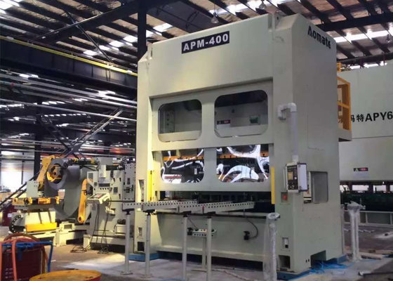 Air Cylinder Overall Offser Decoiler Straightener Feeder For Electrical Appliance Continuous Pressing Production