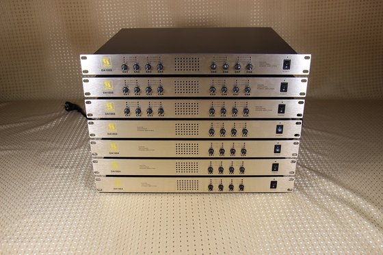 Portable Digital Power Amplifier 4ohms 130 Watts 8 Channel Stereo Amplifier