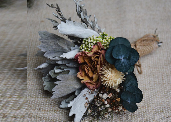Display Meeting Room Dried Flower Arrangements True Plants with White Box Packing