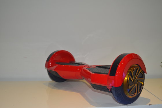 LED and Bluetooth 2 Wheel Self Balancing Scooter 8 Inch For Sports Or Recreation 350W Brushless Motor Samsung Battery