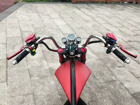 Handleber Acceleration Electric City Bike Aluminium Alloy Color Red 50km/h High Speed