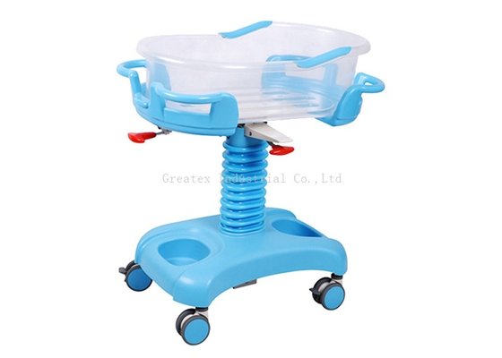 Plastic Bassinet Pediatric Hospital Bed , Hospital Baby Cart Weight Measuring Available