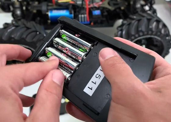 High Performance Brushless Electric RC Car 11.1 Volt 4000 MAH LiPo Charger