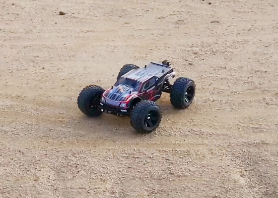 Remote Control 4WD RC Monster Truck Electric 1/10 Th Violence Somersault