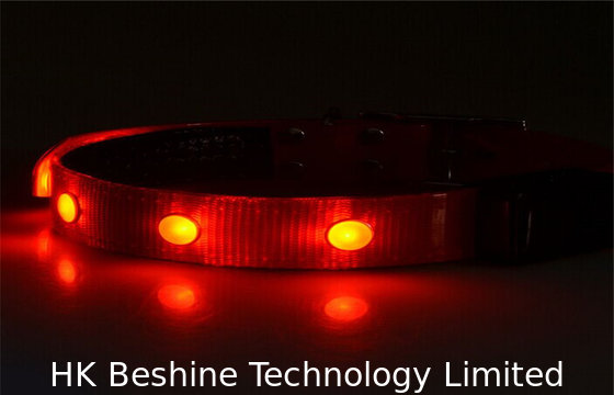 Adjustable Waterproof TPU Red Lighted Pet Collars Solar Or USB Rechargeable