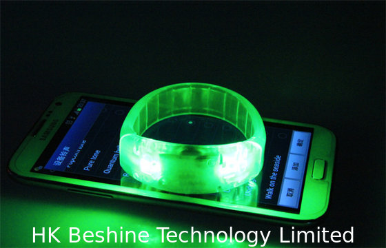 Custom Child Toy LED Flashing Bracelet Blister Card / Glow In The Dark Wristbands