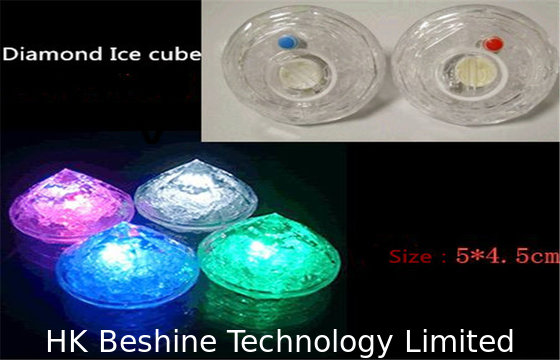 High Bright Reusable Flashing LED Ice Cube Diamond Shaped With Custom Logo Printing