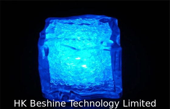 Rechargable RGBW Color LED Illuminated Ice Cubes With Lights Square Shape