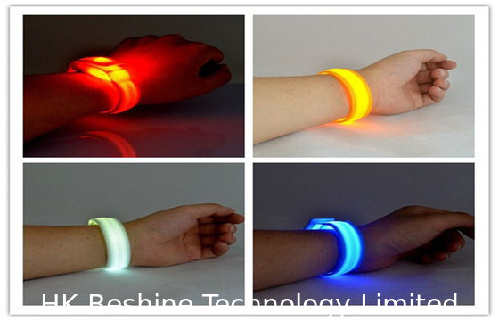 High Brightness LED Flashing Wristband With Optical Fiber Strip Lights
