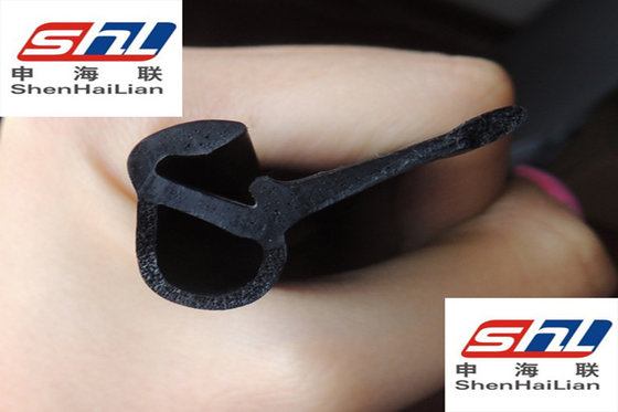 Elastic Extruded Gasket Profiles , Epdm Rubber Seal  Rubber Gasket Material Tight Insulation
