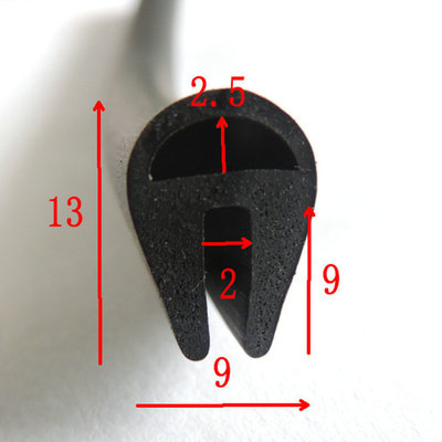70 Shore EPDM U - Shaped Rubber Seal For UPVC Door , Rubber Weather Sealing