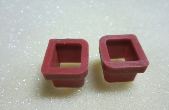 OEM Custom Molded Rubber Parts Shock Absorber Rubber Feet Sleeve Abrasion Resistant
