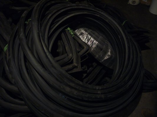 shipping container door seal gasket