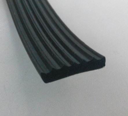 Black Door Rubber Seal Strip Customerized For Mechanical And Electrical