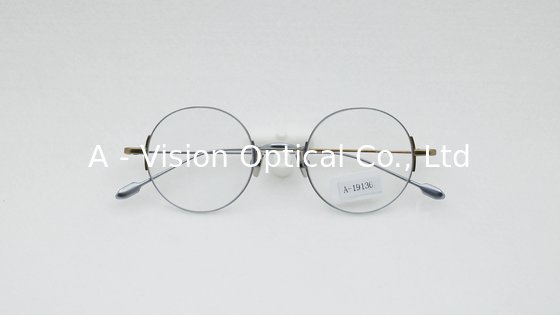 Pure Titanium Retro Round Optical Eyeglasses Frame Ultralight Eyeglasses supplier