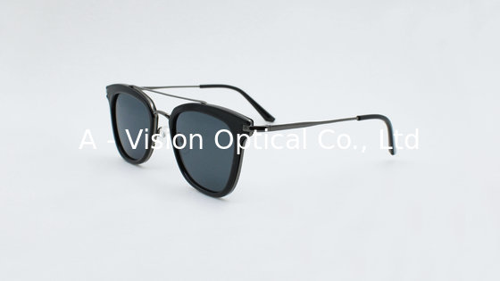 Mens Sunglasses New Rectangular Design Metal Sunglasses UV Protection supplier