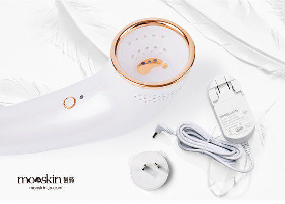 Handle Rotating Facial Skin Cleansing Brush Electric Multi Functional