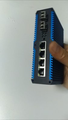 Din Rail Managed Industrial Ethernet Switch PoE IES-4GE2GF-M