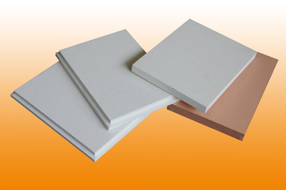 Moisture Proof Fiberglass Soundproof Ceiling Tiles / Board Building Material 20mm 25mm
