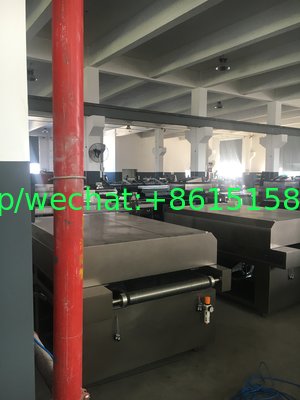 China top 1 screen press JINBAO Brand JB-900TC fully automatic film pasting machine, paper box 2100 pcs/hours FOXCONN