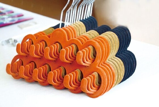 Beautiful Purple / Orange Belt And Tie Rack Hanger Velvet Flocked Hangers