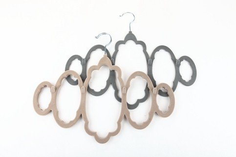 Household Anti Slip 412mm Creative Velvet Scarf Hanger For Wardrobe