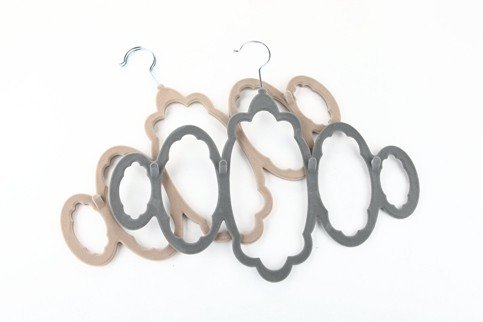 Household Anti Slip 412mm Creative Velvet Scarf Hanger For Wardrobe