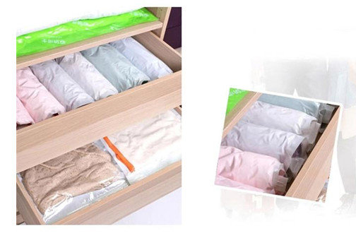 Durable Travel Large Vacuum Storage Bags Roll Up Vacuum Seal Bags For Clothes