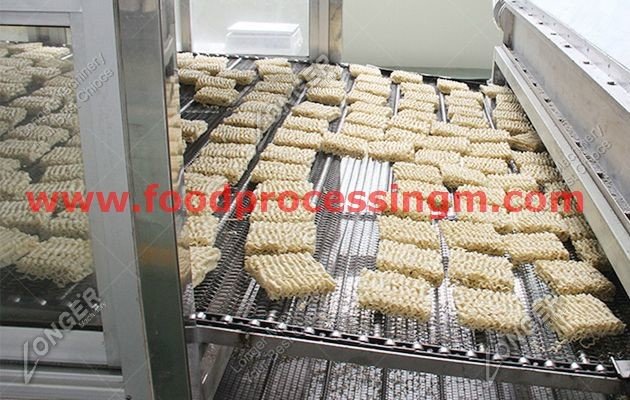 full automatic Fired Instant Noodle Production line 30000bags/8hours 60-70g/piece
