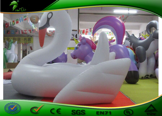 2m Custom Inflatable Water Toys , Eco - Friendly Inflatable Swan Float