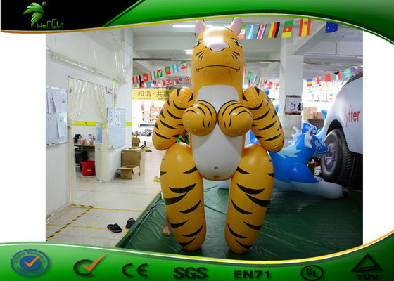 Yellow Inflatable Cartoon Characters Lovely Giant Inflatable Tiger For Man