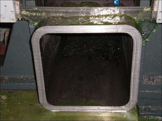 ASTM A53/ASTM A500 カーボン正方形の鋼管 BS1387、厚い壁との GB/T3091-93-2008