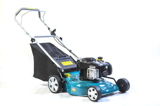 Multi Function Petrol Lawn Mower 2800rpm , Professional Lawn Mower 139cc 70l Hand Push