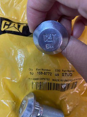  WHEEL STUD 1595772 NEW  part with high quality