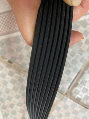3900532 390-0532 SERPENTINE BELT factory price with high quality  belt