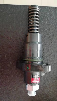 0414693007 Engine D6E Unit Pump DEUTZ 02113695 21147446 20795413 Common Rail Injector