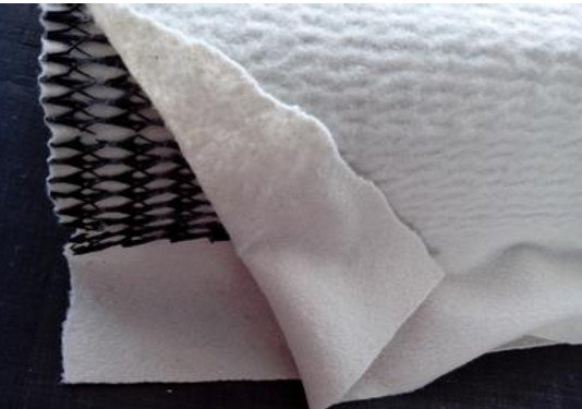 4mm - 8mm Geocomposite Drainage Net , Geonet Geosynthetics Drainage Layer Roll