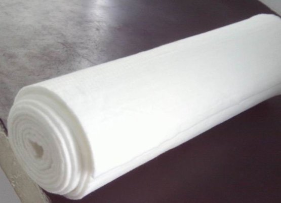 Polyester / Polypropylene Non Woven Geotextile Fabric White Color Hot Rolling