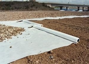 Polyester / Polypropylene Non Woven Geotextile Fabric White Color Hot Rolling