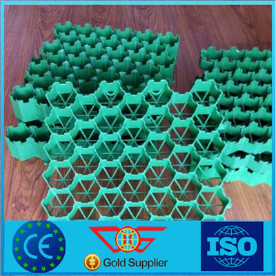 Interlocking Plastic Floor Grass Pavers PP / HDPE Material Plastic Gravel Grid