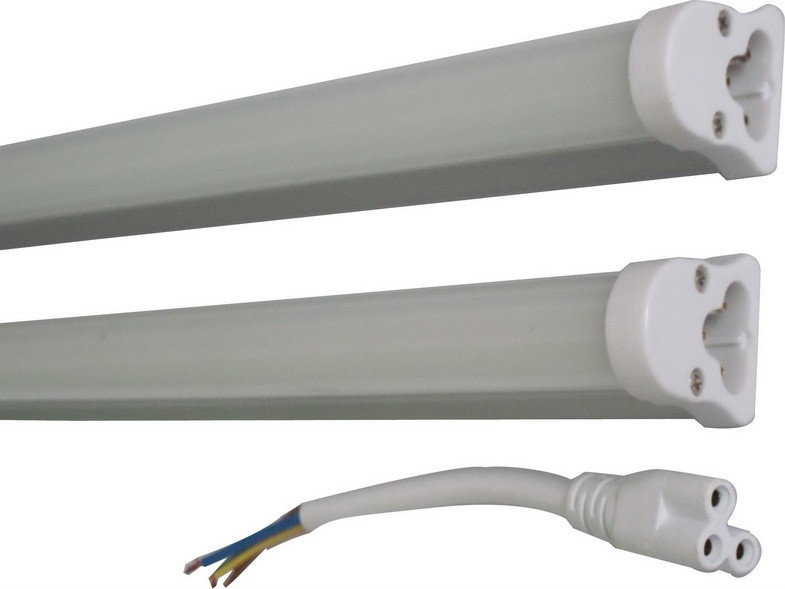 2Ft 3Ft 4Ft T5 LED Tube 8W , Super bright SMD LED Lighting Tubes 780Lm 3000K