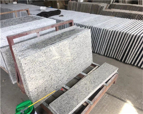 Custom Grooved Granite Stone Slabs , River White Granite Kitchen